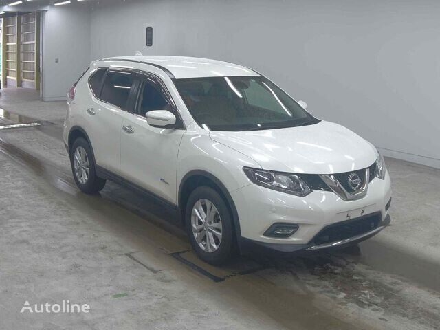 Nissan X-TRAIL krosover