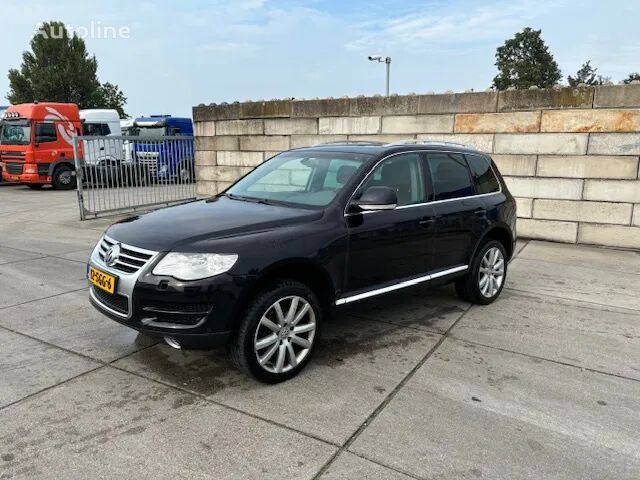 Volkswagen Touareg 3.0 / V6 / Apk/Tuv 05-2025 terenac