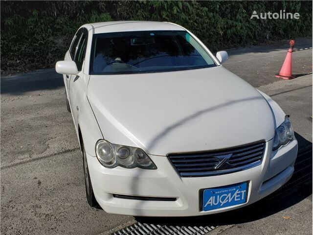 Toyota MARK X sedan