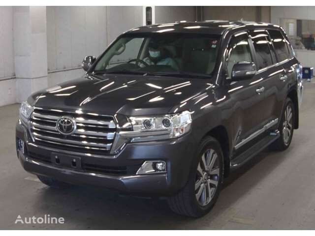 Toyota LAND CRUISER 200 terenac