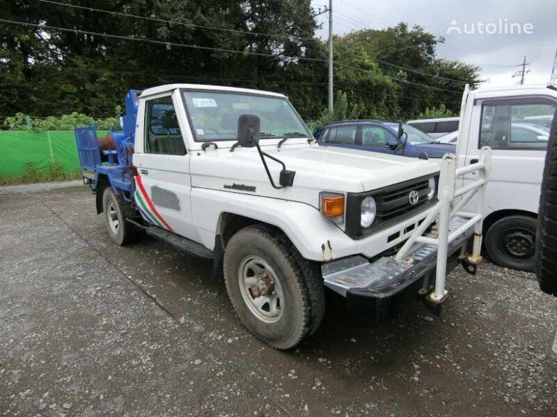 Toyota LAND CRUISER 70 pikap