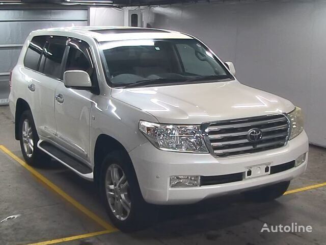 Toyota LAND CRUISER 200 terenac