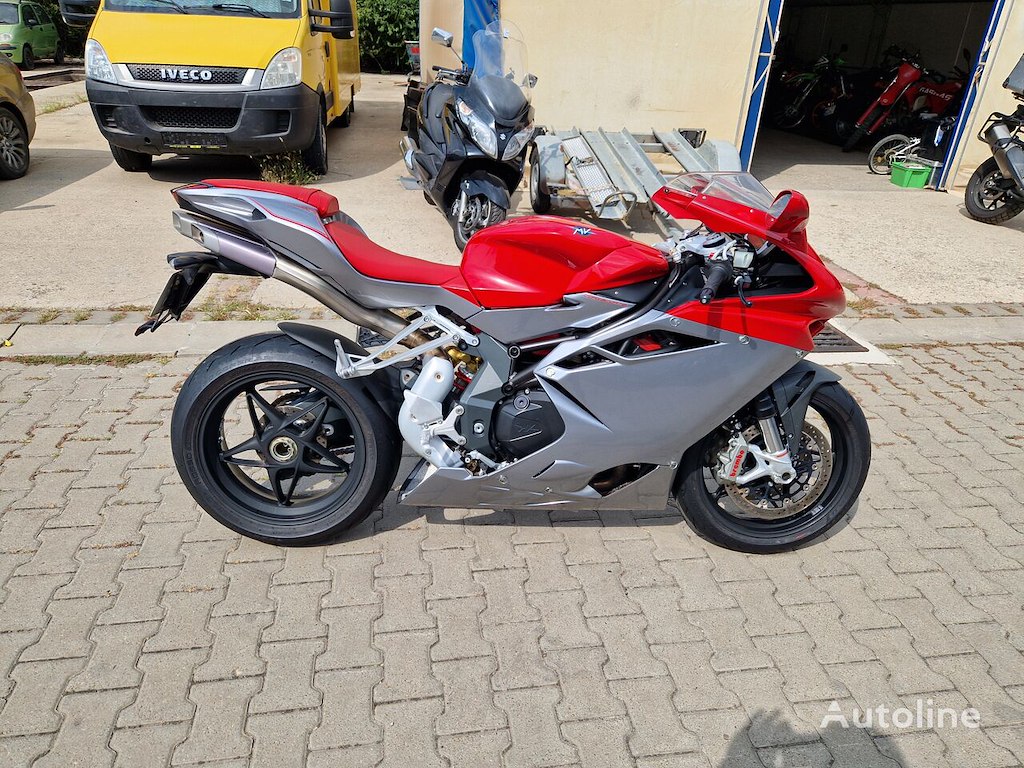 MV Agusta F4R motocikl