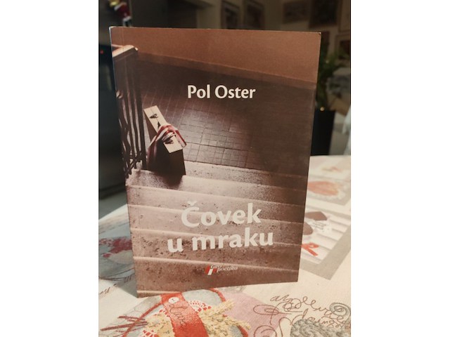 Pol Oster Čovek u mraku