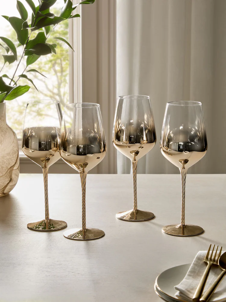 Set of 4 Gold Astrid Wine Glasses