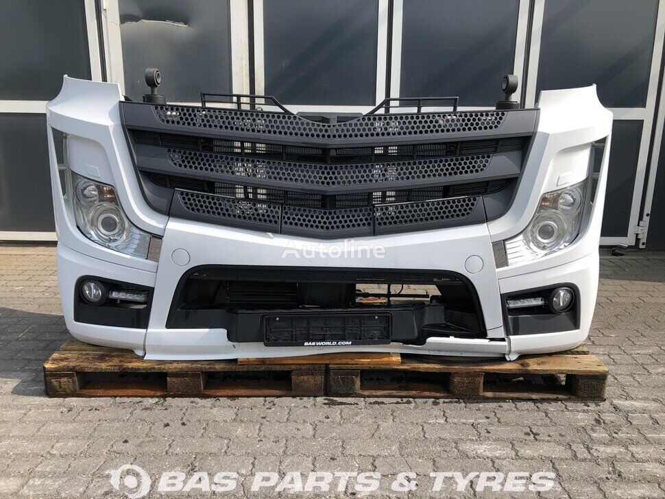 Mercedes-Benz Actros MP4 9608801790 branik za kamiona