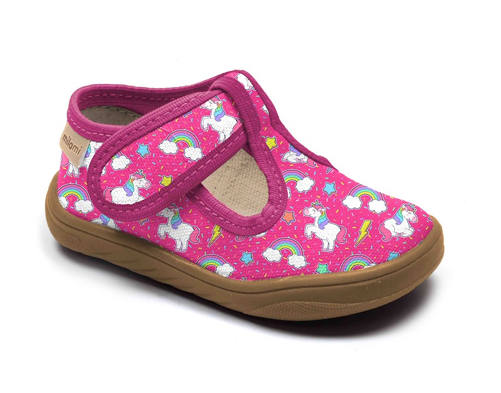 Bearfoot Trend Fuchsia Unicorn