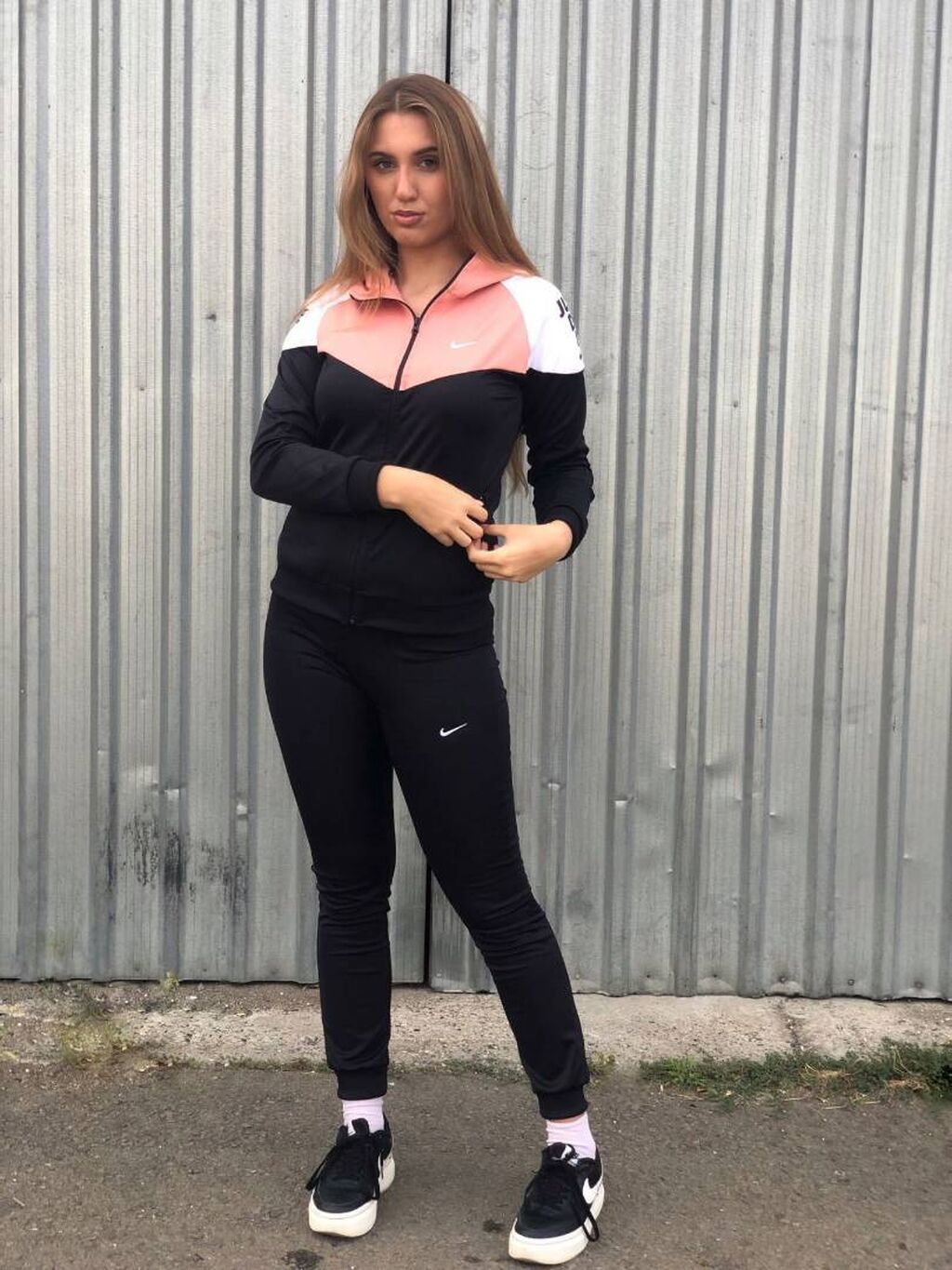 Nike just do it ženska trenerka Novo Mokra likra Veličine m l xl 2xl