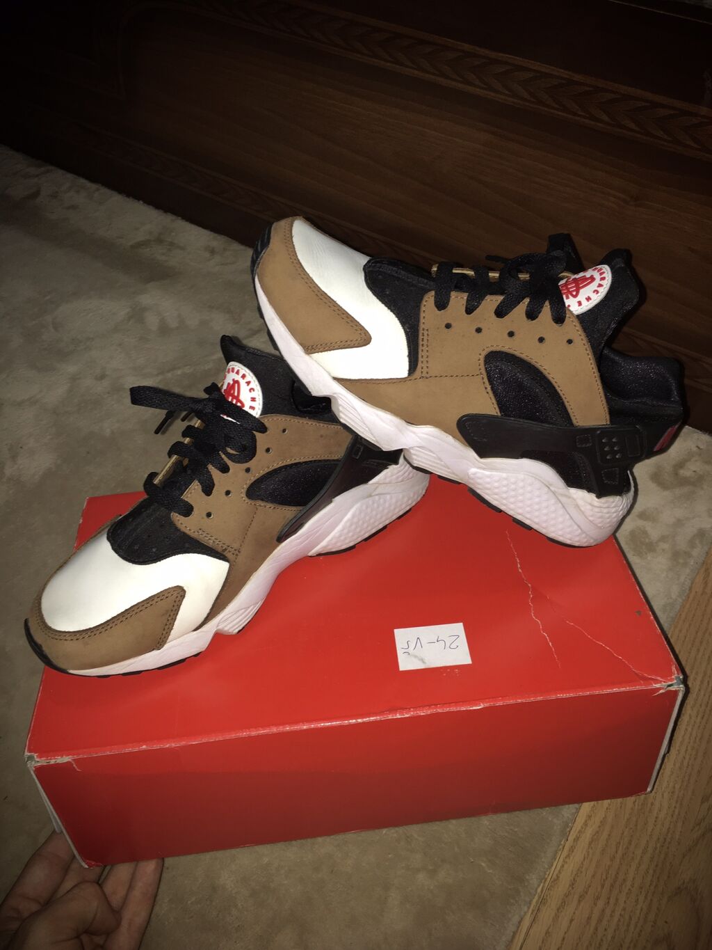 Nike air huarache (41) Veoma malo nošene, kao nove Dolaze sa svojom