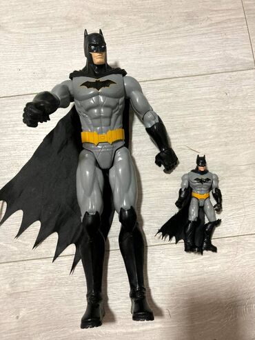 Batman x2 akcione fige Original Cena za obe