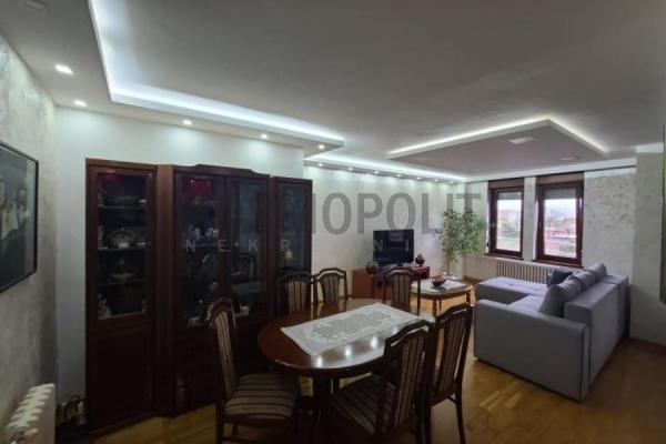 Cara Nikolaja II, Troiposoban stan na prodaju, 102m2, 395.000€