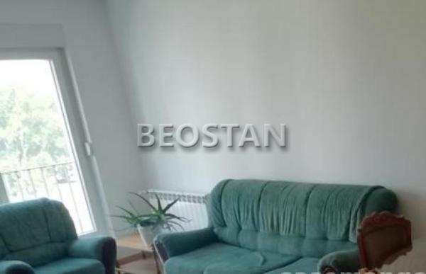 Sumadijska, Dvosoban stan za izdavanje, 45m2, 600€