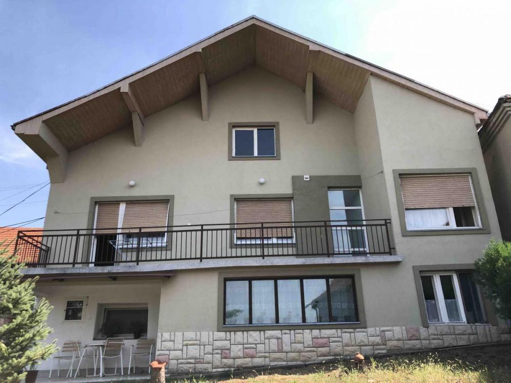 Kuća na prodaju, 326m2, 159.000€