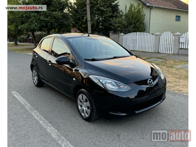 Mazda 2 1.4 TOP STANJE