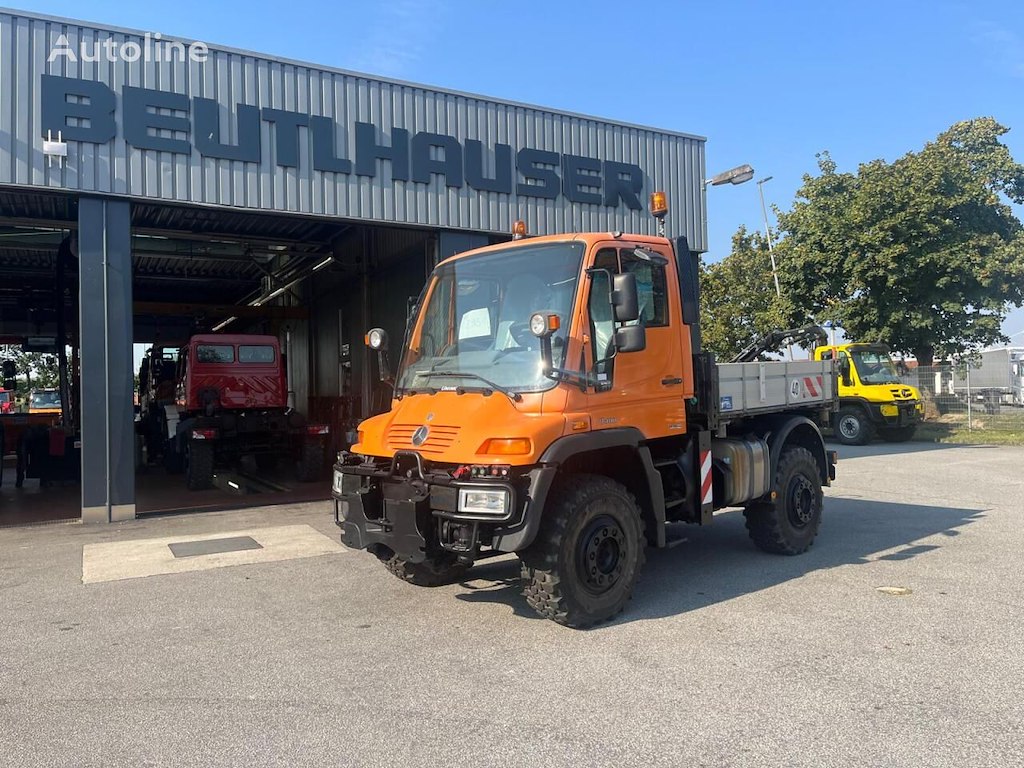 Mercedes Benz Unimog U 400 univerzalna komunalna mašina