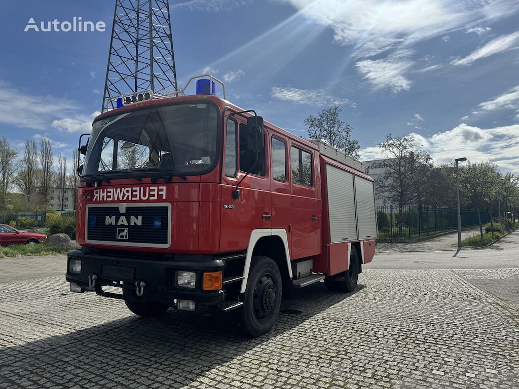 MAN 12.232 HLF Feuerwehrauto vatrogasno vozilo