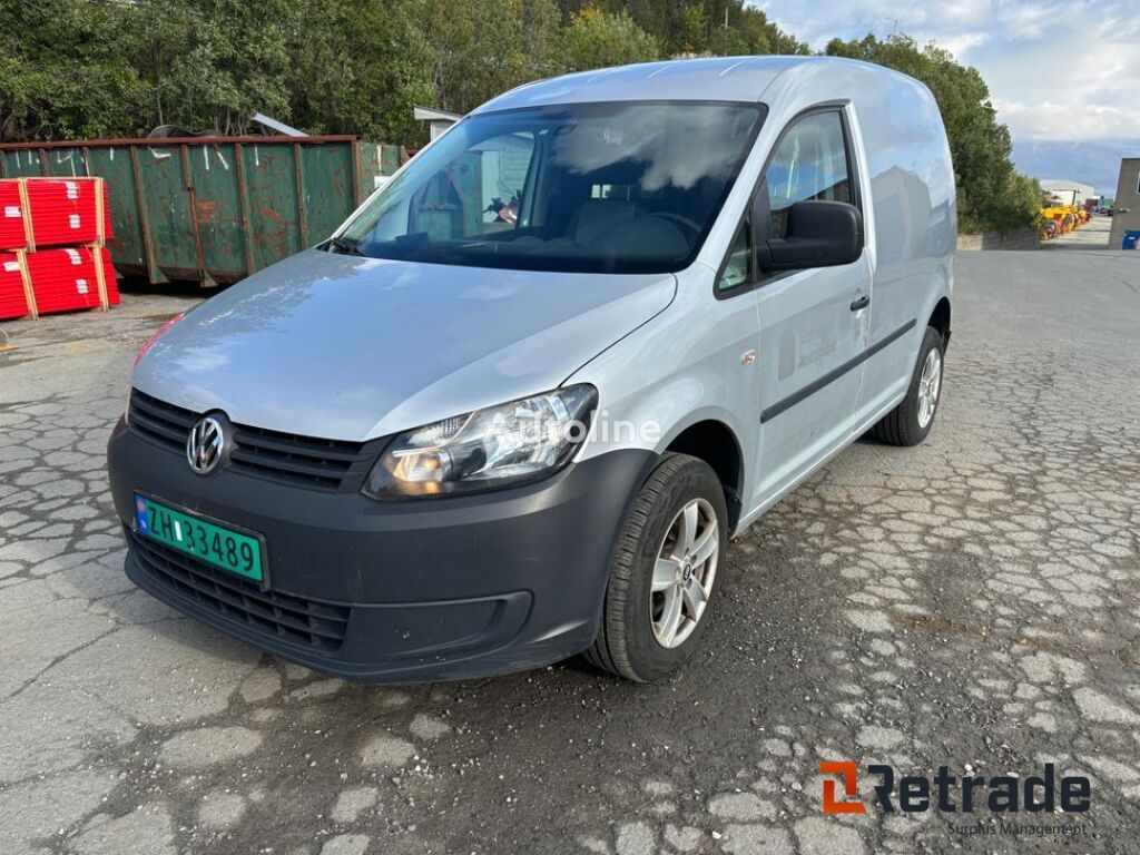 Prodaje se Volkswagen Caddy tegljač na aukciji