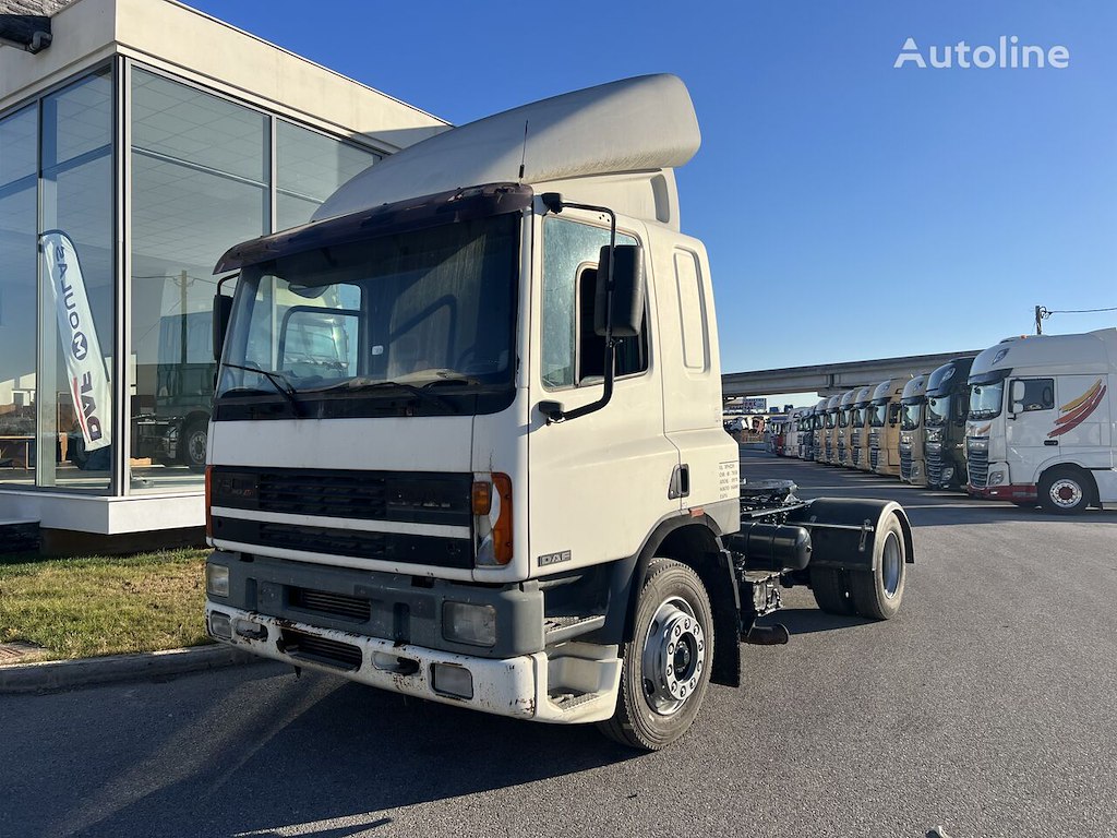 DAF 75CF.300 EURO2 MANUAL tegljač