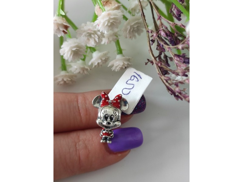 Nov Pandora privezak Minnie Mouse 925