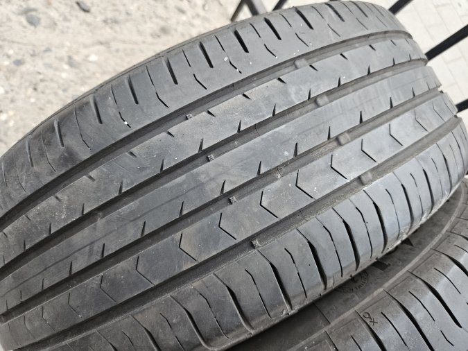 205/55 R16 Continental