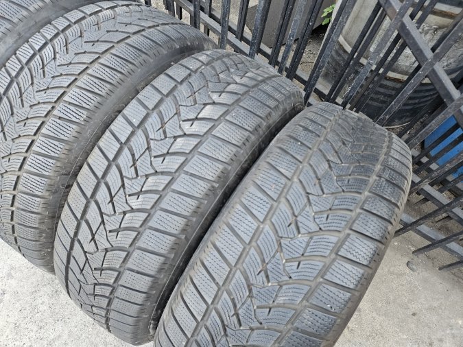 235/60 R10 DUNLOP