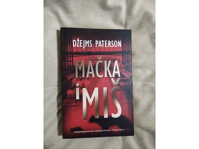 Mačka i miš,Džejms Paterson