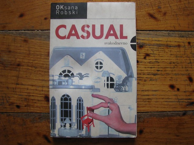 OKSANA ROBSKI - CASUAL