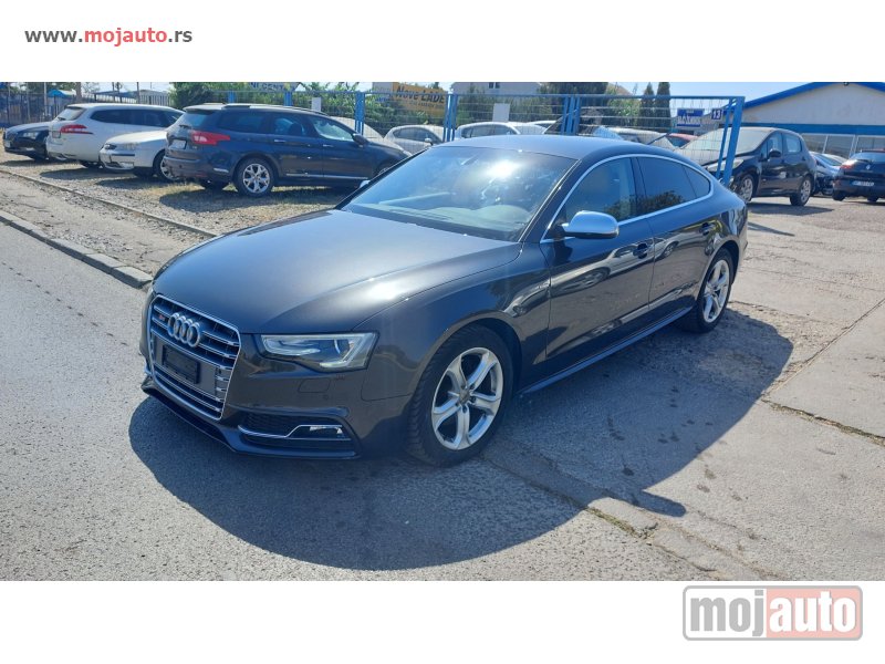 Audi A5 2,0TDI S-line