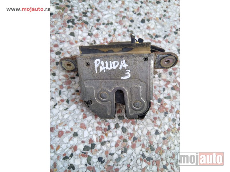 Fiat panda 3 brava gepeka Originalni delovi Moguca ugradnja delova Alfa Romeo 147-156-166-159-GT-MiTo-Giulietta Fiat bravo 2 - croma -grande punto -multipla 2 -punto 3 -stilo-idea Freemont Panda 3...