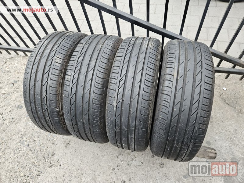 205-55-17 Bridgestone kao nove Odlicne