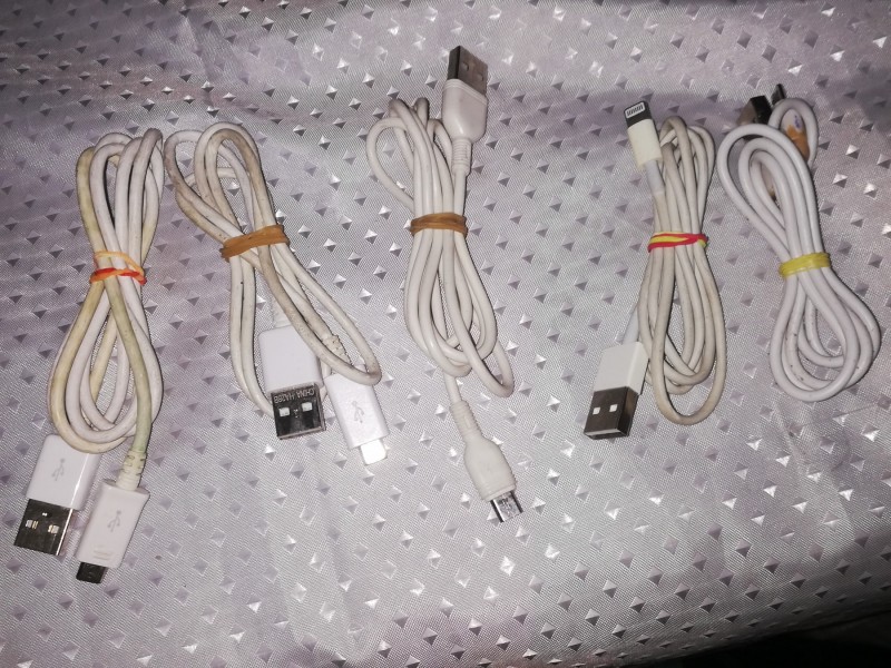 SET 5.kom. USB kablova za punjace iz Nemacke