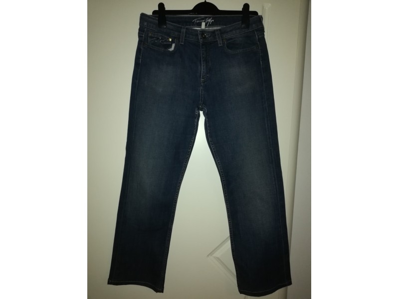 Tommy Hilfiger farmerke br. 31-34