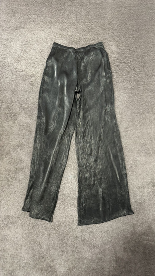 Zara pantalone sirokih nogavica