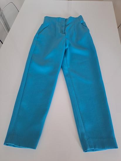 Zara pantalone novo