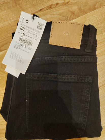 Nove sa et Zara crne skinny vintage farmerke 36