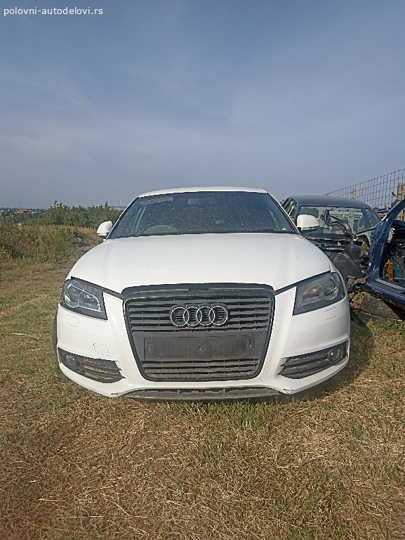 AUDI A3 8P XENON LEDFAROVI