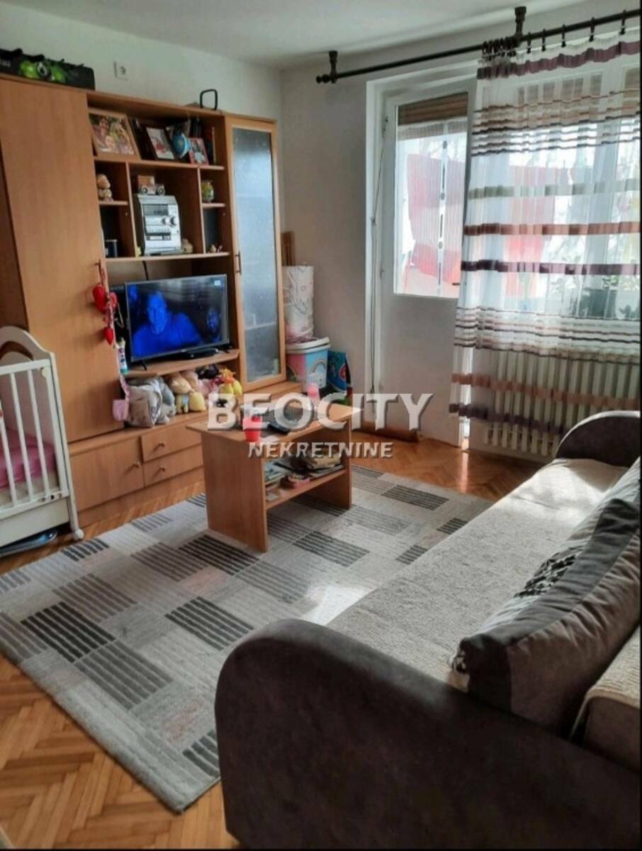 Novi Sad, Rotkvarija, Bulevar Kralja Petra, 2.0, 51m2, 110000EUR