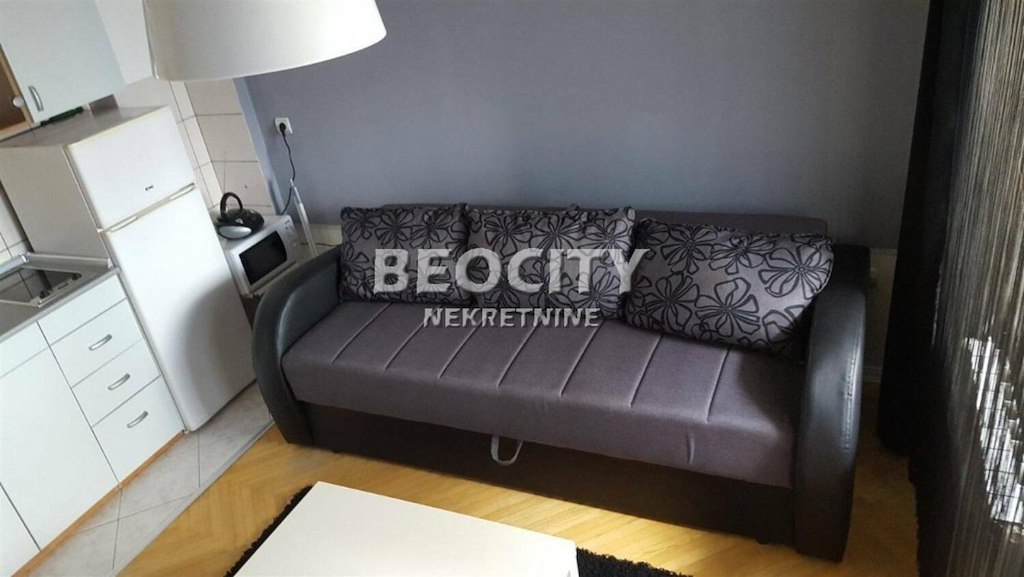 Novi Sad, Centar, Zmaj Jovina , 1.5, 37m2, 111000EUR