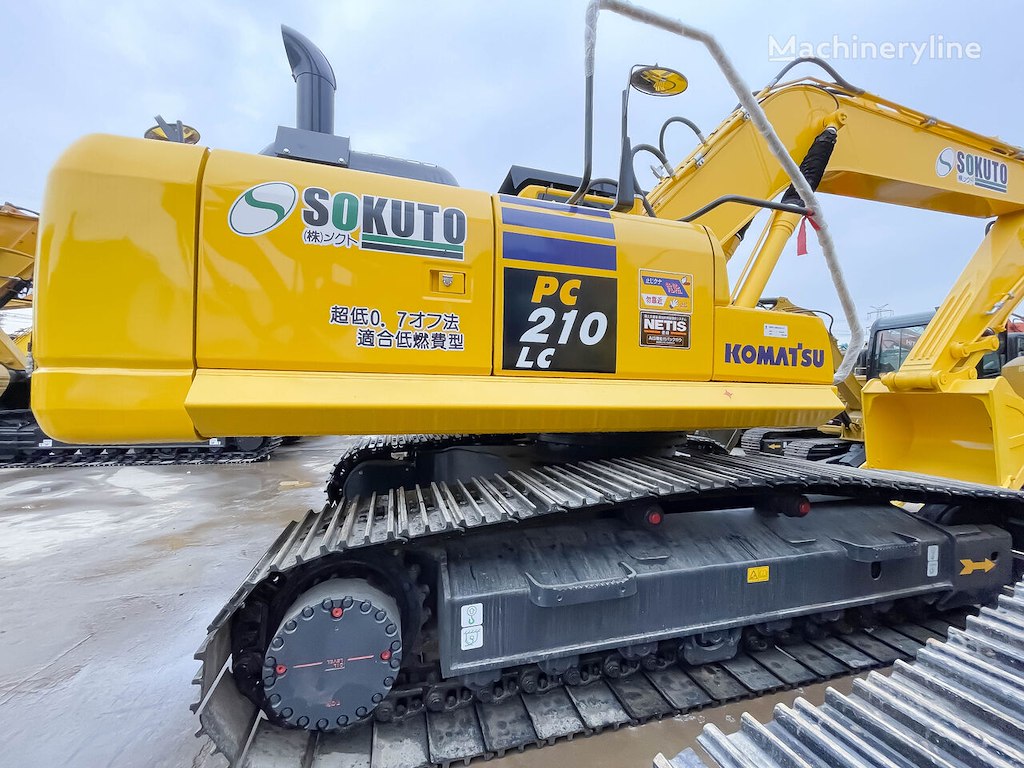 Komatsu PC210 bager guseničar