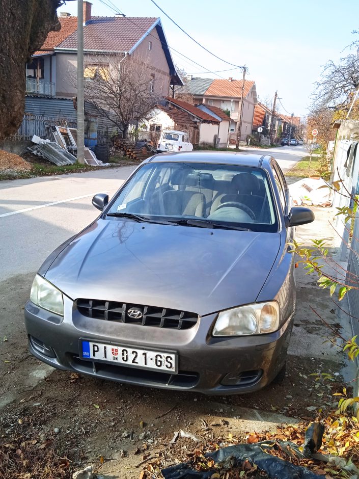 HYUNDAI ACCENT 1.5 GL 4DR