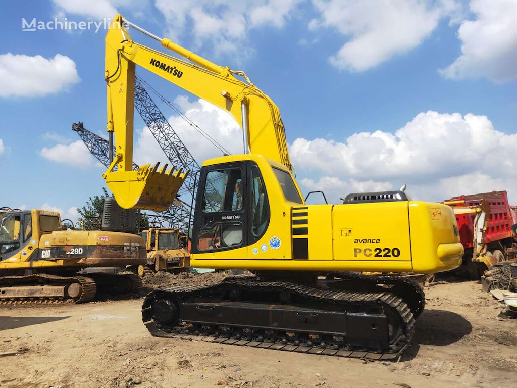 Komatsu PC220 bager guseničar