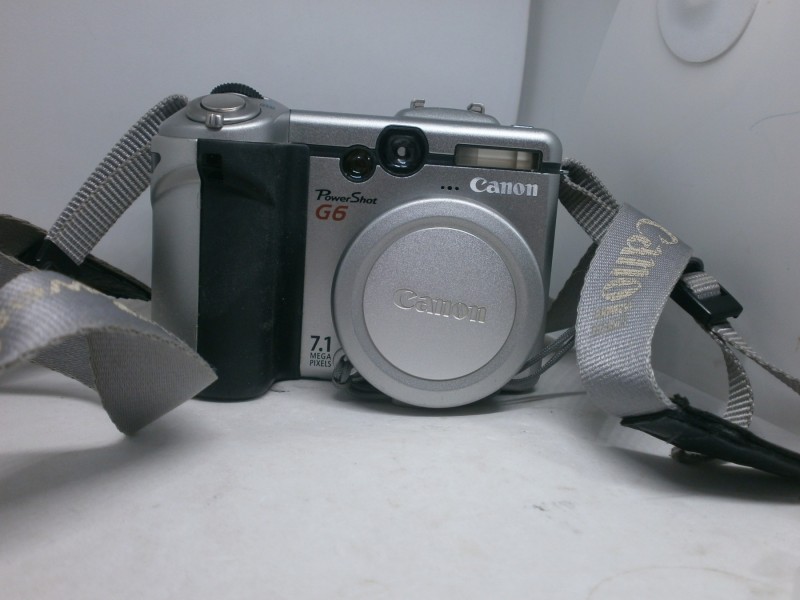 Canon PowerShot G6 7.1MP Digital Camera