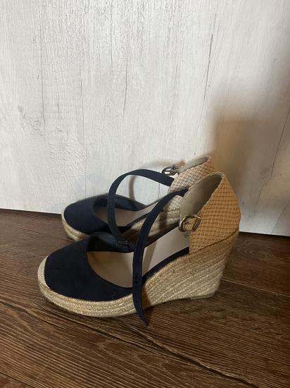 Espadrile