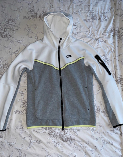 Nike Tech Fleece M