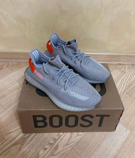 yeezy 350 patike