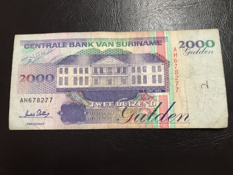 SURINAM 2000 GULDENA.