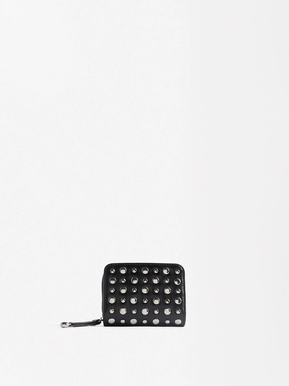 Basic Wallet With Studs