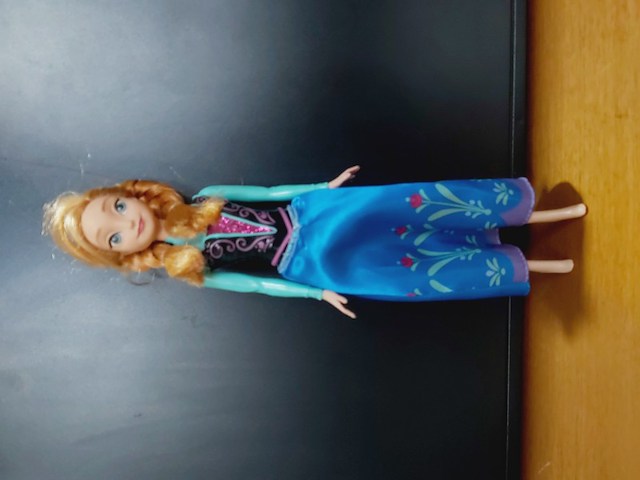 Mattel Disney Princess Frozen 2 Anna SSK