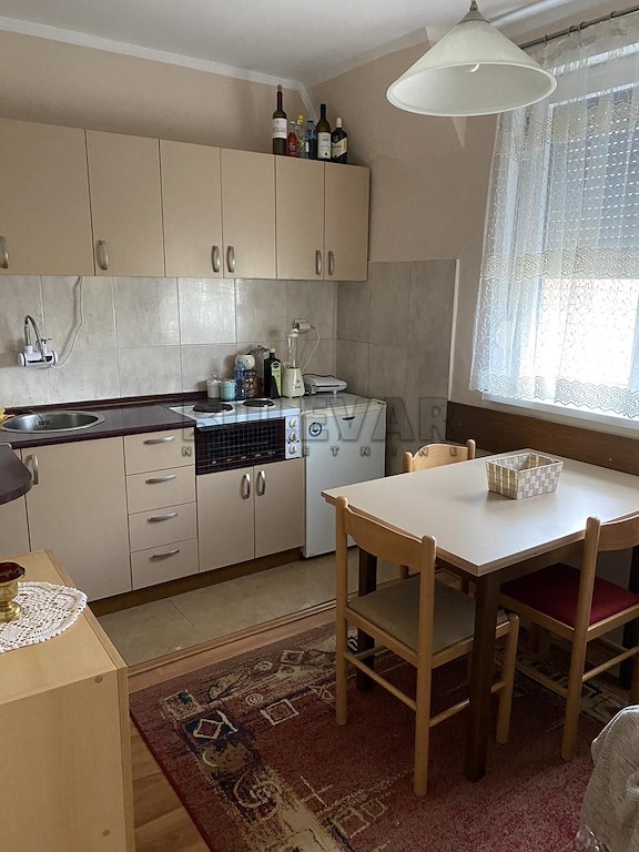 Jednosoban stan, 30 m2, Čair, Cara Dušana ID: i-012297