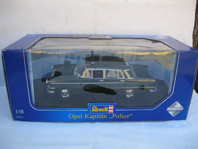 1:18 revell opel kapitan